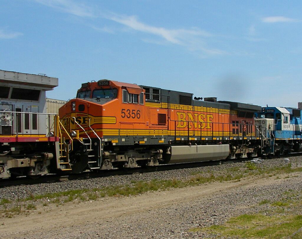BNSF 5356